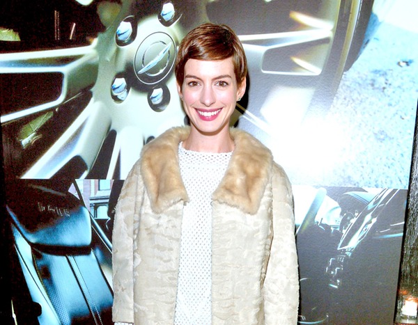Anne Hathaway From Stars Wearing Fur Real And Faux E News